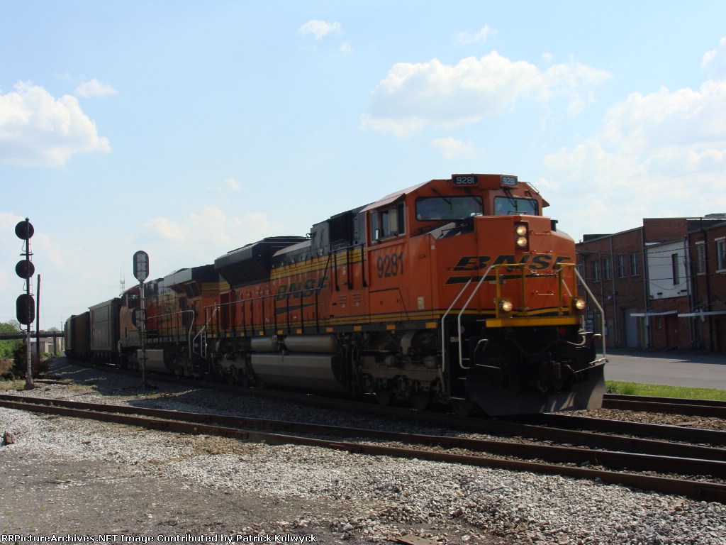 BNSF 9281